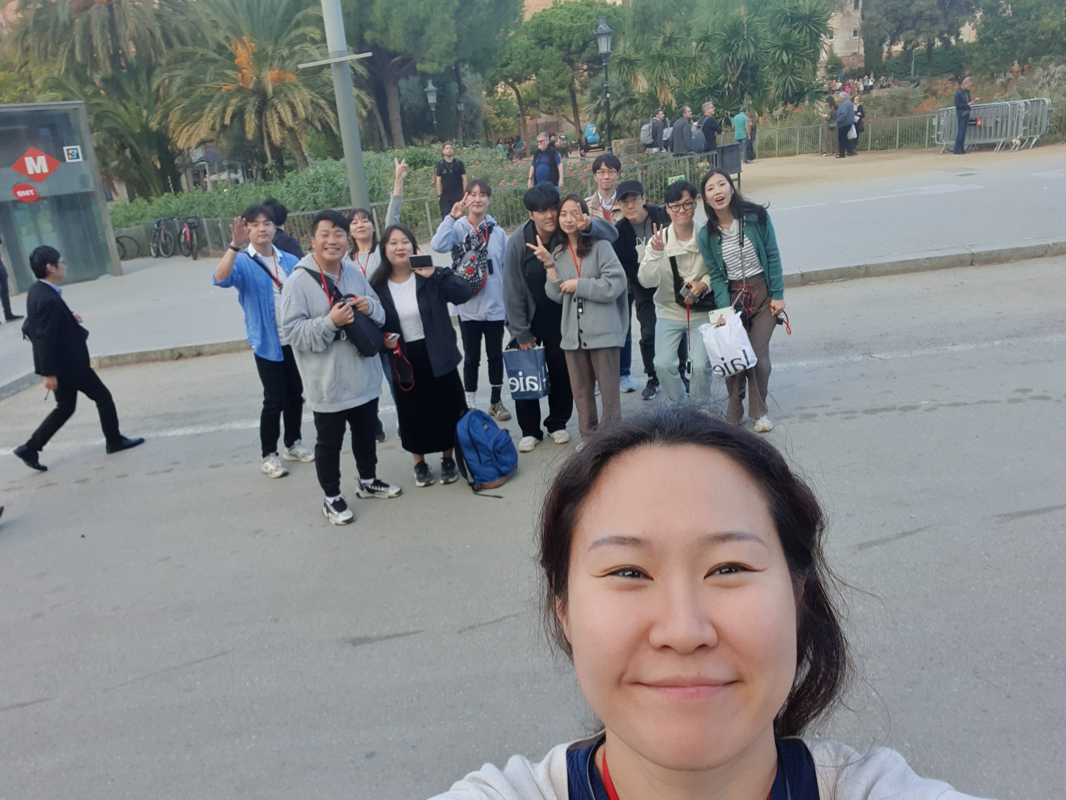 20221117::가우디 프리미엄 버스투어 | 팔로우미투어